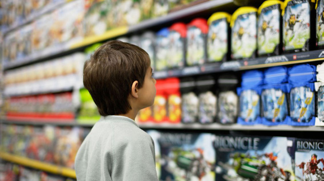 6 Ways You Can Raise Unmaterialistic Kids