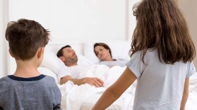 Calculator Shows How Much Sleep You've Lost Since Becoming a Mom