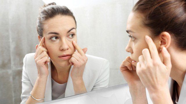 Mukhang Matanda? These 4 Products Will Help You Achieve Glowing Skin