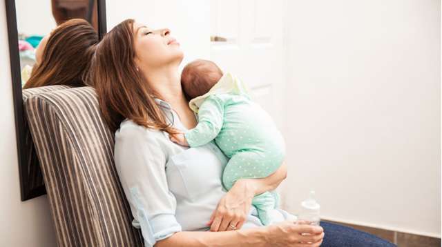 How to Deal With Back, Neck, and Wrist Pain From Taking Care of Baby