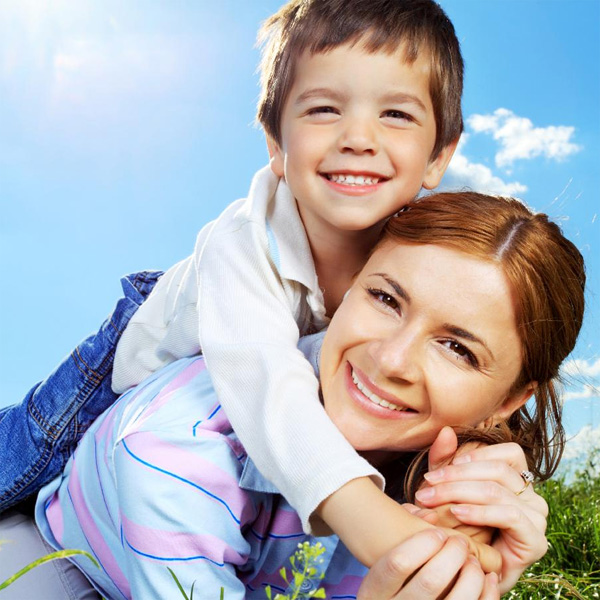 8 Traits of a Truly Cool Mom